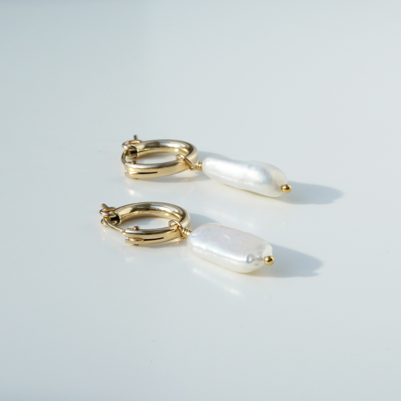 Ada pearl hoops - NURA.design